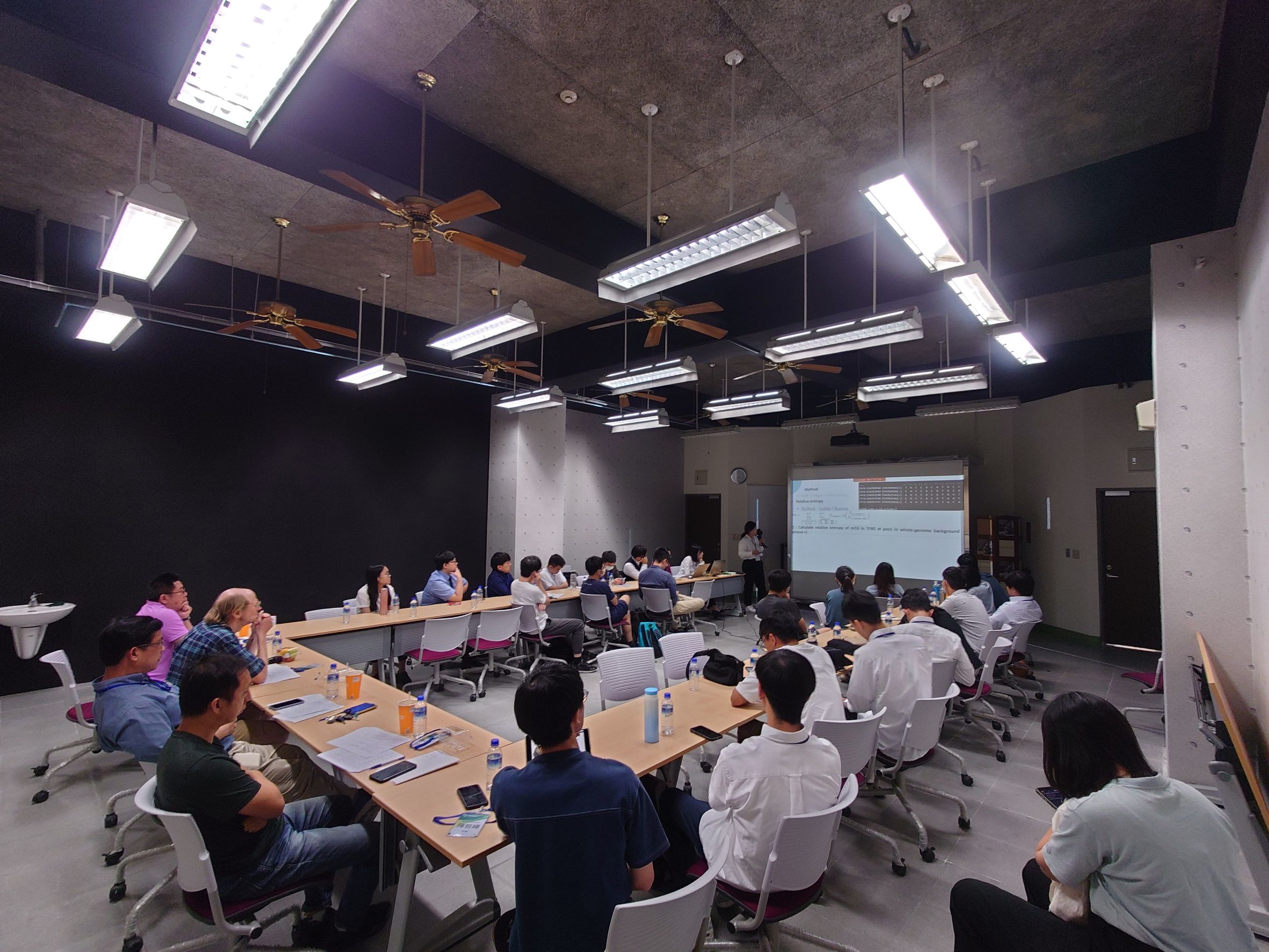 NCKU IMI 活動-2023成大醫學資訊所畢業成果發表會